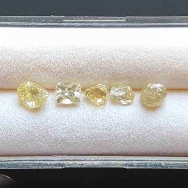1.76ct NATURAL ROUGH DIAMOND 5 STONE PARCEL RUSTIC CRYSTAL LAYOUT EARTH ...